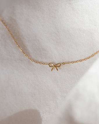14k Gold Dainty Bow Necklace – E&E PROJECT