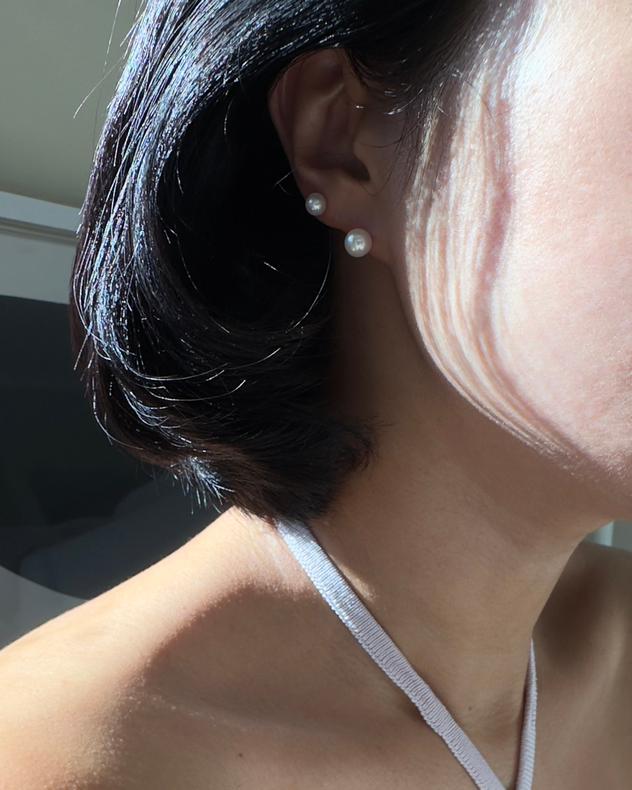 E E Project 14K Pearl Stud Earrings 6mm