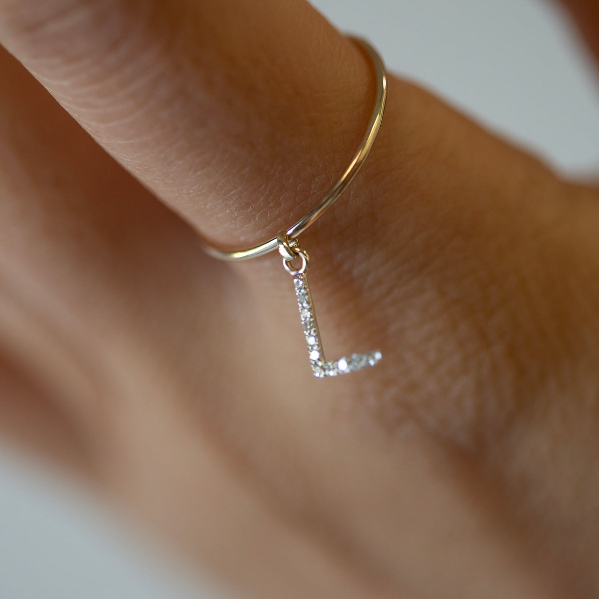 Diamond Letter Ring – E&E PROJECT