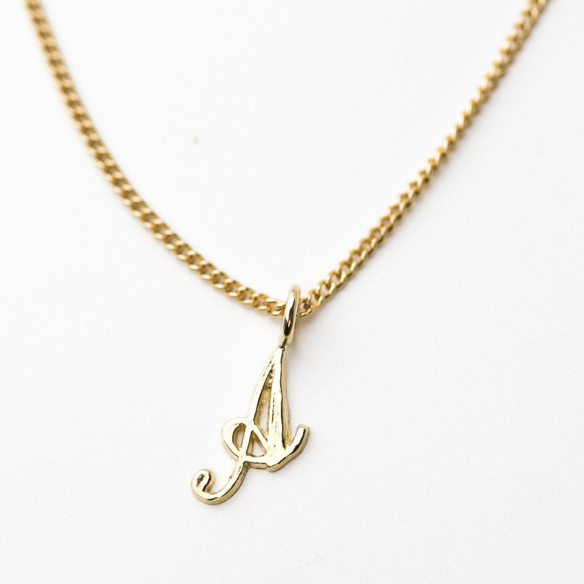14k Cursive Letter Necklace – E&E PROJECT