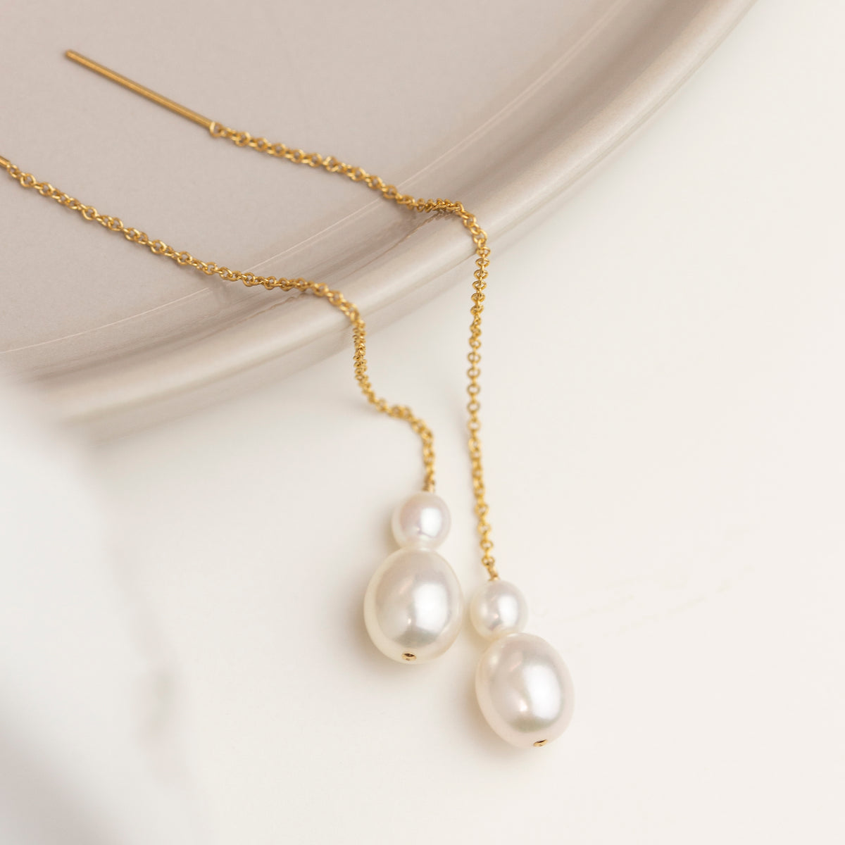 Threaded Pearl Earrings – E&E PROJECT